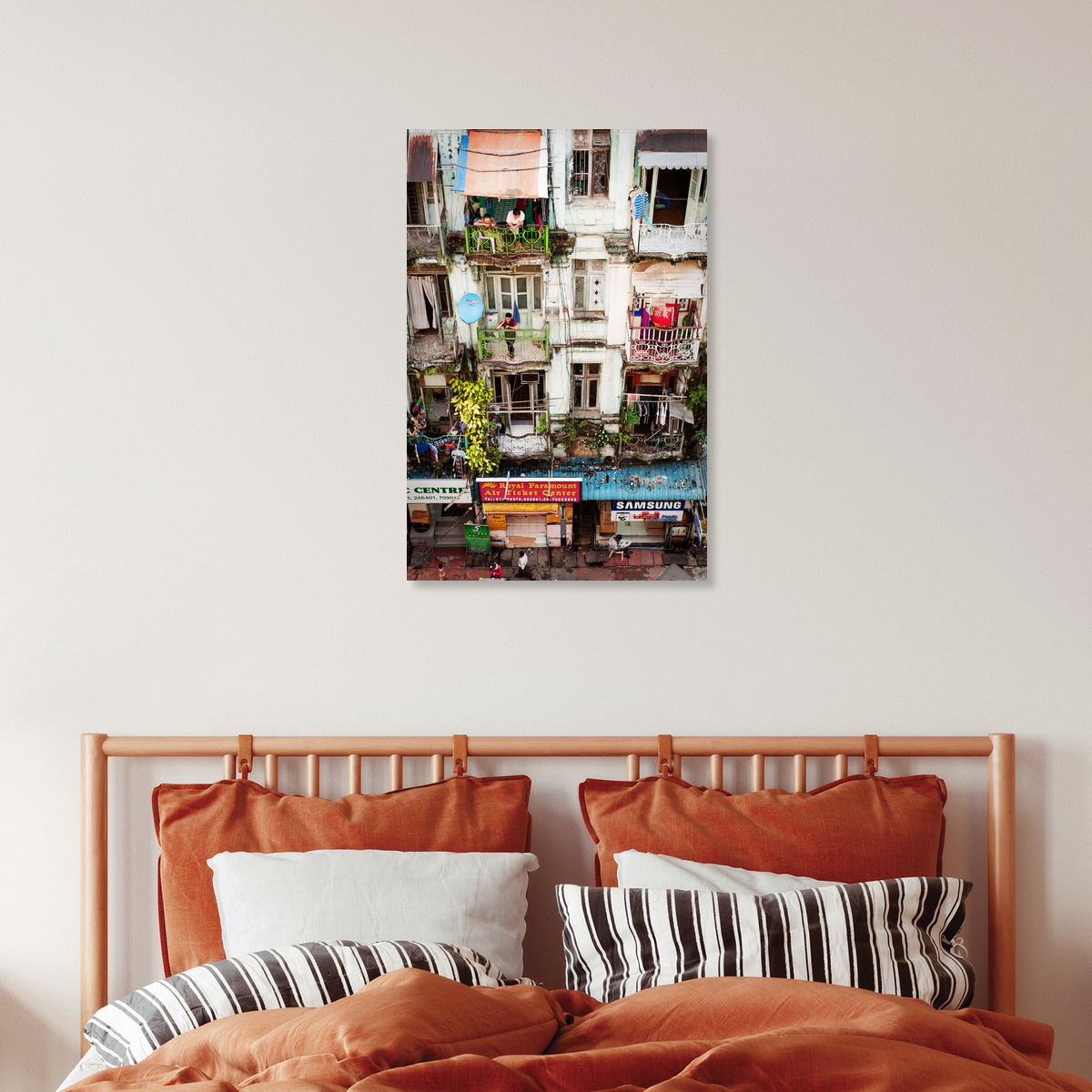 Simon Bode - 'Myanmar exteriors' | Photocircle.net