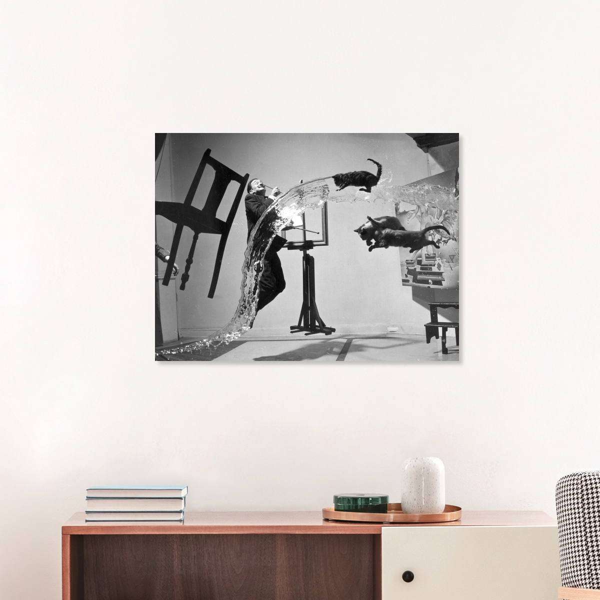 Vintage Collection - 'Salvador Dalí with flying cats' | Photocircle.net