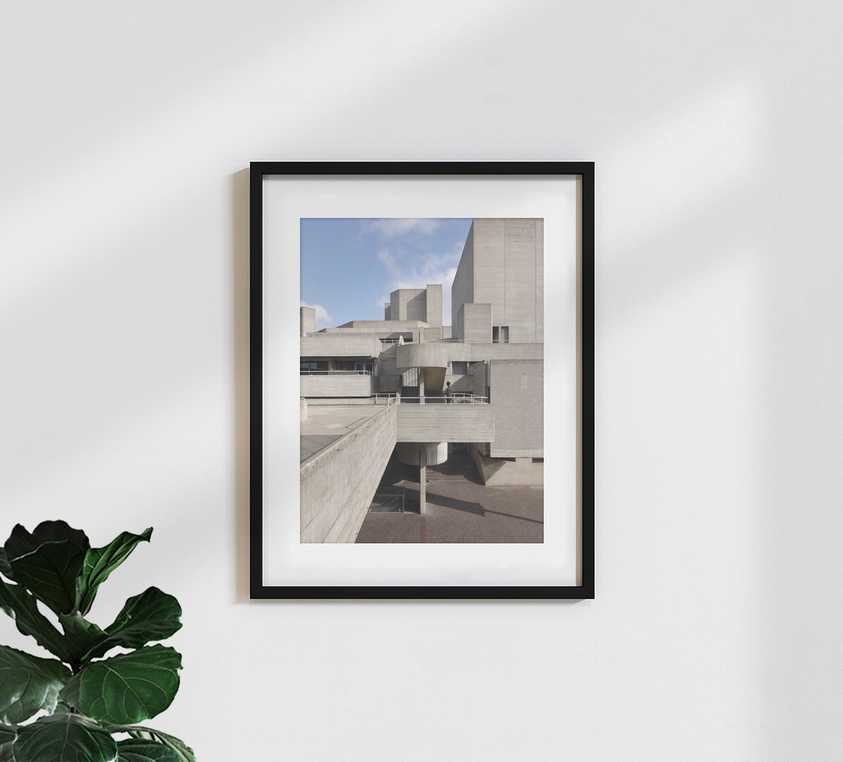 'Geometry is everywhere' – Discover the wall art by Roc Isern now!